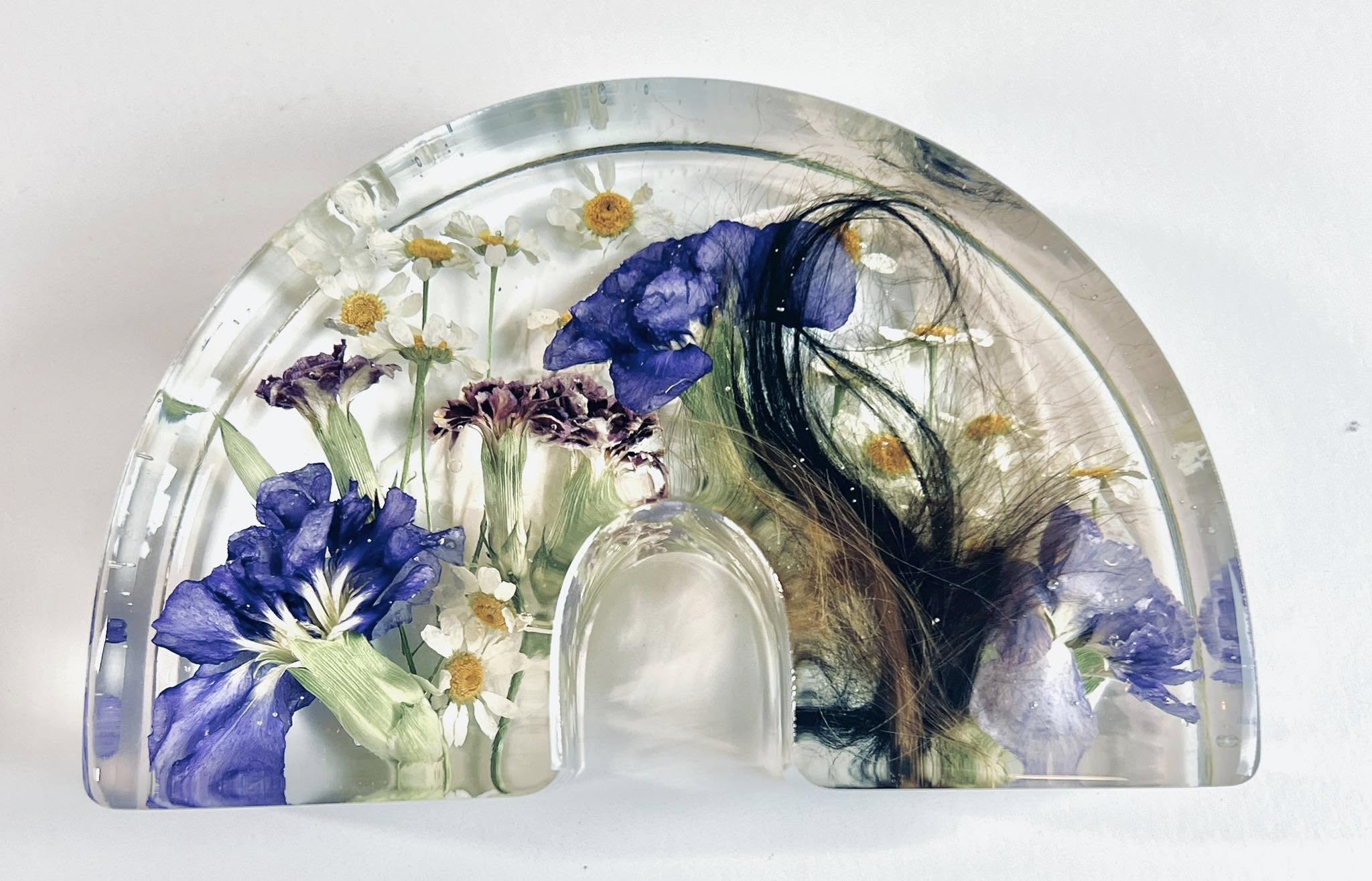 Rainbow – Feather & Arrow Flower Preservation