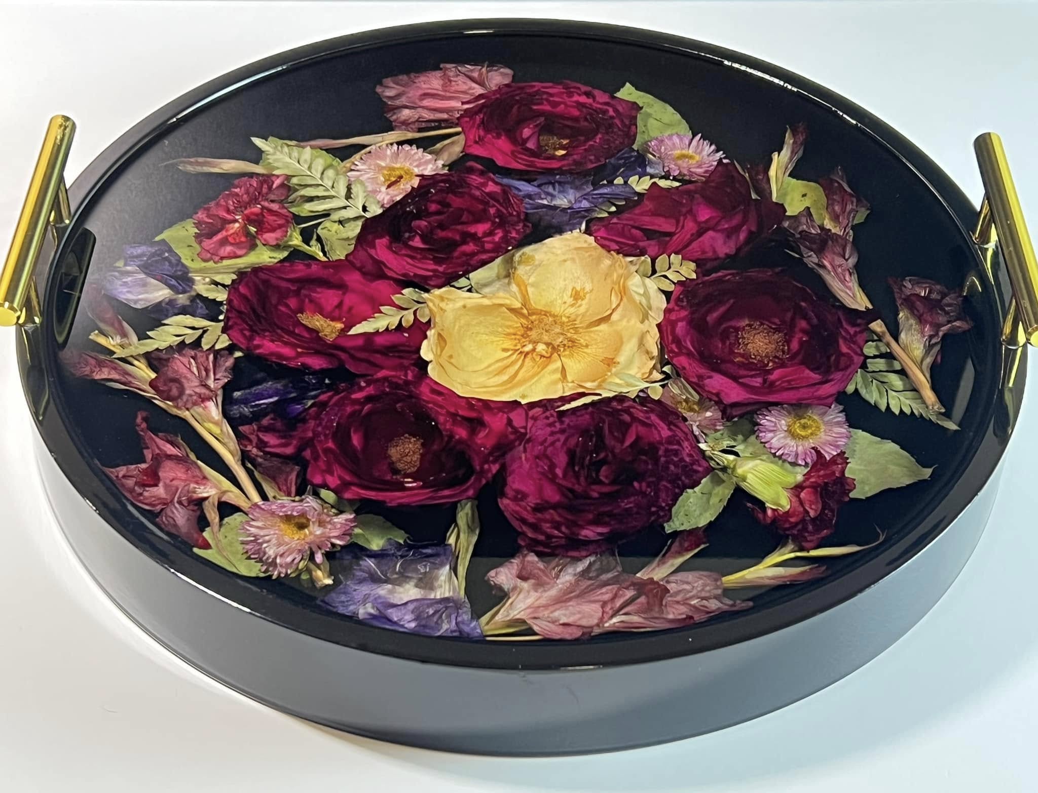 Colored Tray – Feather & Arrow Flower Preservation